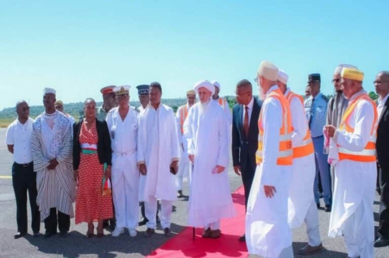 Welcome to Mahajanga dear Pope SYEDNA ALI QADAR MUFADDAL SAIFUDDIN