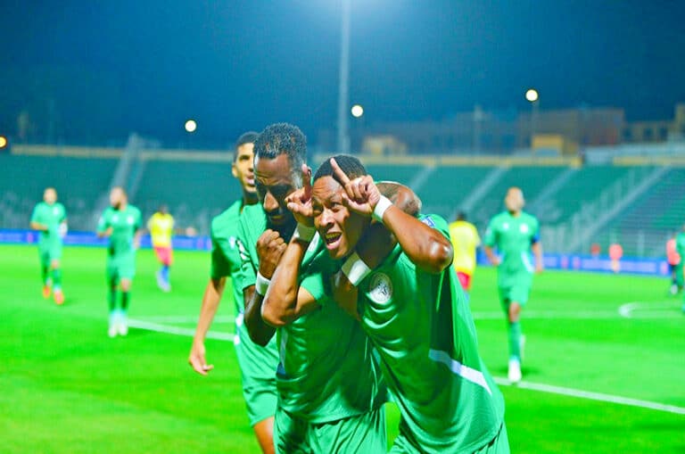 Les Mikea de Madagascar, derniers peuples indigènes Malagasy